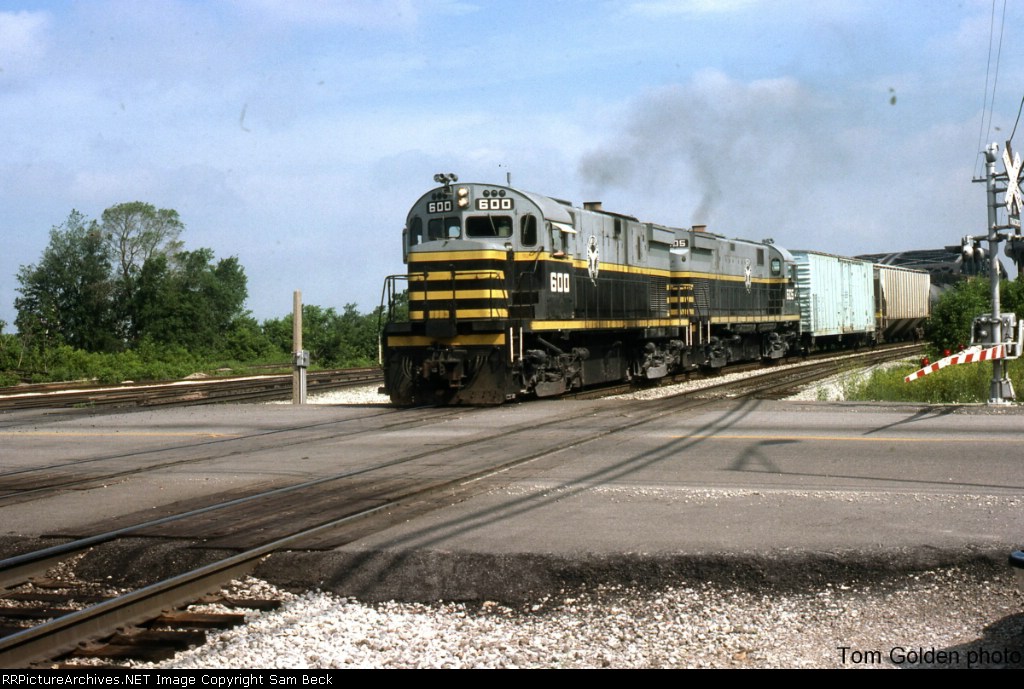 BRC 600 and 605 to Barr Yard
